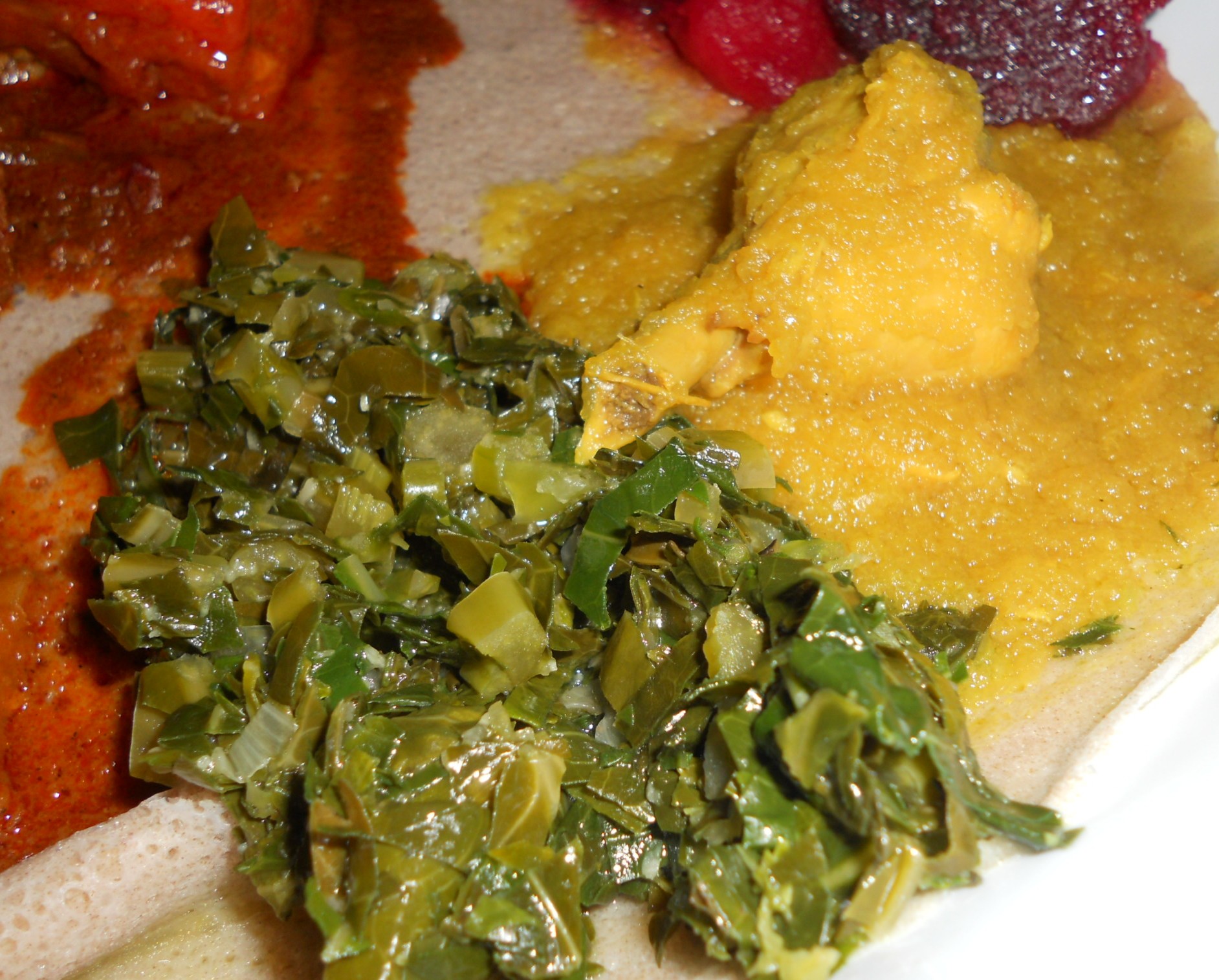 #66 Ethiopia: all hail Beer Savior! - United Nations of Food (NYC)
